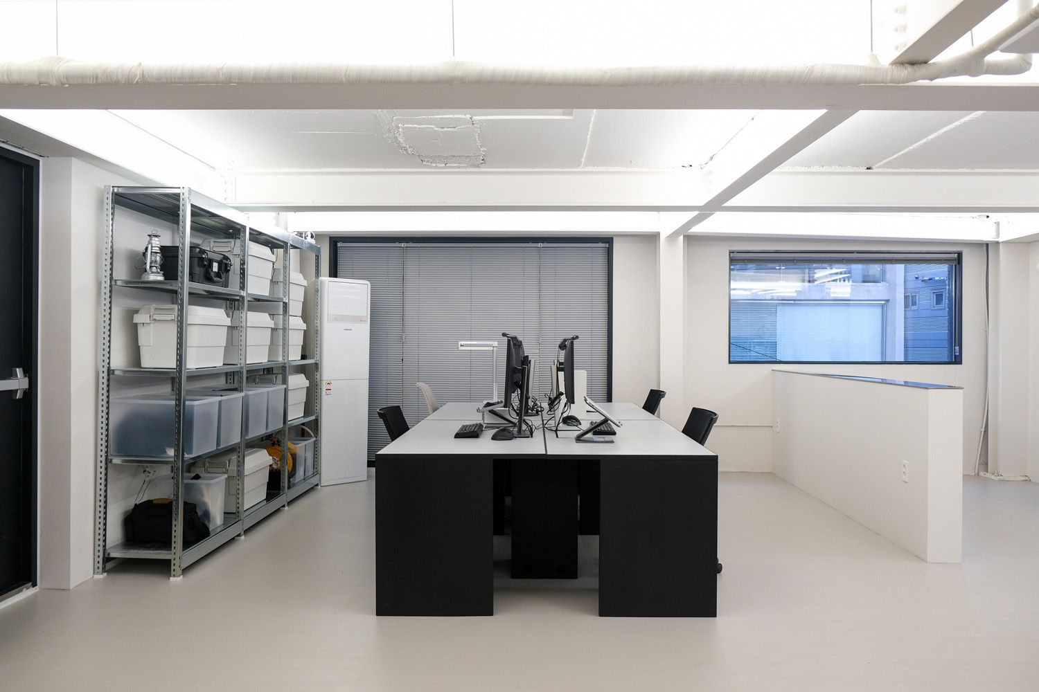 대부분의 중소 기업은 20평 또는 30평대의 소형 평수 상가를 사무실로 이용하는 경우가 많은데요.